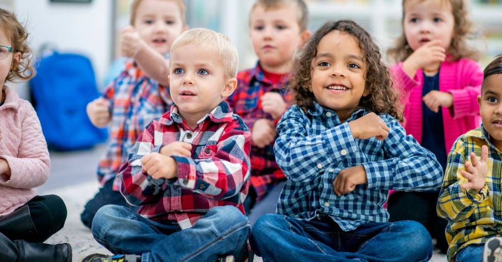 How to Choose the Best Childcare Curriculum for Your Center | Lillio